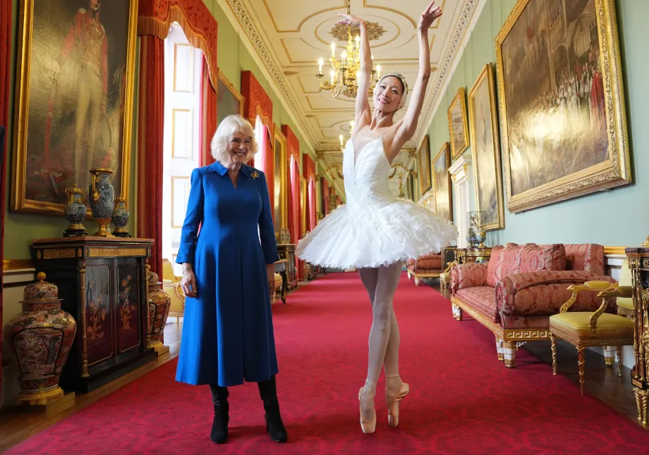 The Queen celebrates 75 years of English National Ballet | The Royal Family
